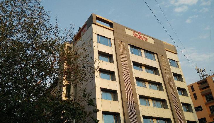 Hotel Silver Inn Mumbai | رزرو آنلاین | آفتاب تراول